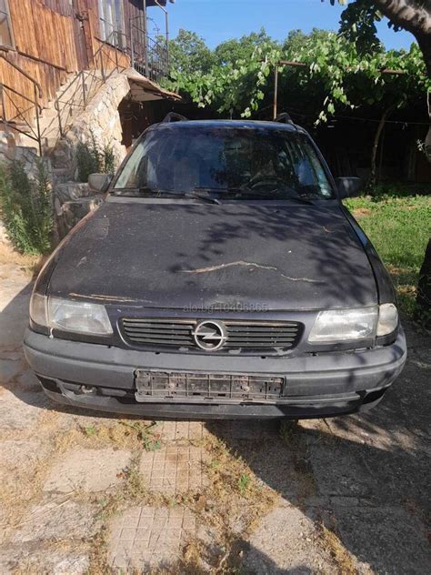 Опел астра комби Други авточасти Резервни части консумативи аксесоари Дупница Опе