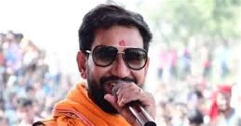 क्या सच में मोदी योगी ने दिनेश लाल यादव निरहुआ का डीपफेक वीडियो