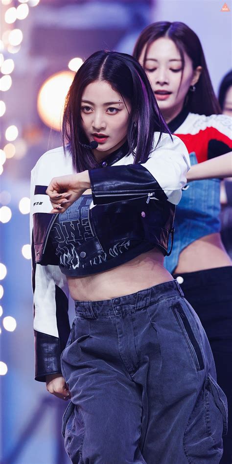 트와이스 지효 Set Me Free 무대 배경화면by슬짱