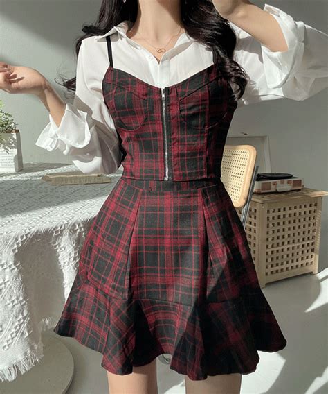 Hiply Made당일 취향저격 러블리 체크 미니 스커트 뷔스티에 투피스 세트