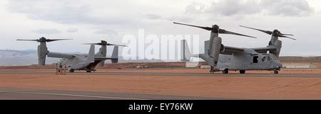 Aircraft V Osprey VTOL Hover Mode On Ground Prior To Doing Stock Photo Alamy