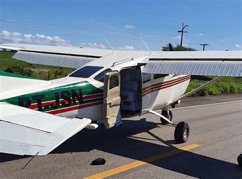 PF apreende avião que transportava 450 quilos de cocaína
