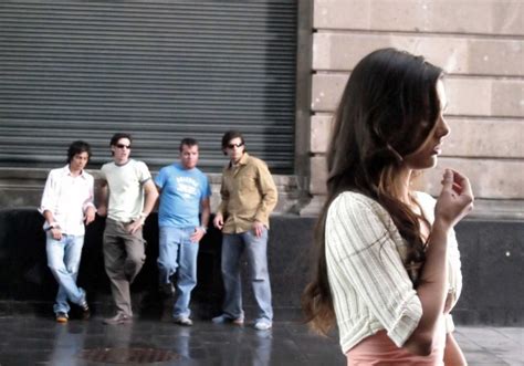 Según Artículo De Moda La Ropa Sobria Podría Evitar El Acoso Hacia