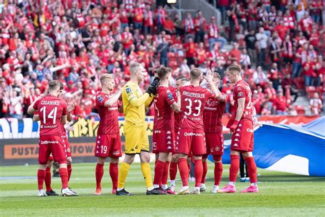 Transfery piłkarskie Widzew ogłosił transfer Dawida Tkacza Goal pl