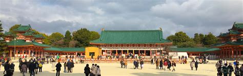 2023年初詣 ～ 平安神宮 ずっと、京都