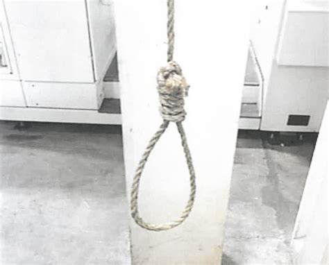 Black Workers At Gm Plant Where Nooses Were Found Allege Racial