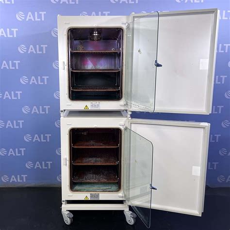 Thermo Scientific Heracell 150i Dual Stack Co2 Incubator With Copper