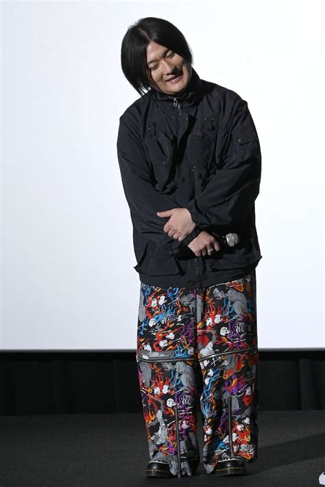 高野賢也（b Cho） マカロニえんぴつ「fly！／フライ！」舞台挨拶の登場、“月へ行く”ぐらいの大きな挑戦は 画像・動画ギャラリー