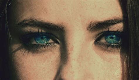 Get The ‘effy Stonemskins Look Penny Adams Makeup