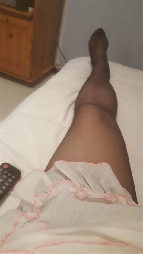 Mes Collants Et Ma Mini Jupe En Nylon Et Volant Porn Pictures Xxx