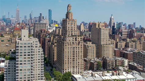 Why One Fifth Avenue Is Still One Of Nycs Most Star Studded And