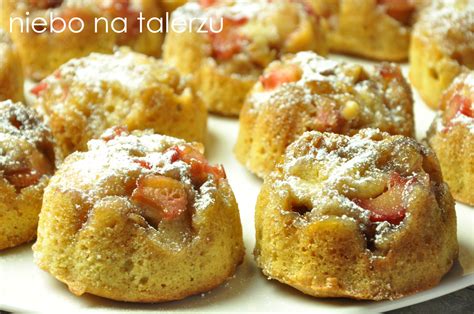 Muffinki Babeczki Z Owocami W Karmelu Niebo Na Talerzu