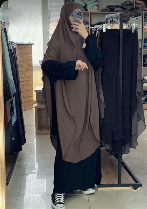 Pin By Jouvader On Inspiratie Muslim Fashion Hijab Outfits Muslimah