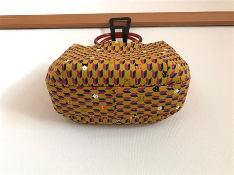 おしいれのおねこさま わっかもち手のころりんバッグ4点