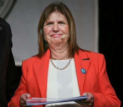 Desopilante Patricia Bullrich propuso entrar con una cámara de