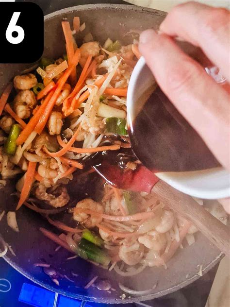 Easy Shrimp Mei Fun Recipe Singapore Rice Noodles Tastefully Vikkie