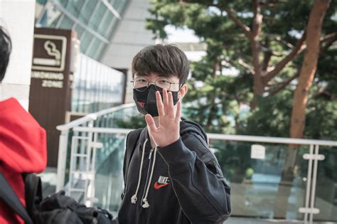 LOL Faker afirma que LCK é melhor que LPL fragster BR