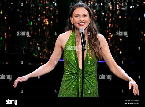 Sutton Foster Performs At The Roundabout Theatre Companys Annual Gala