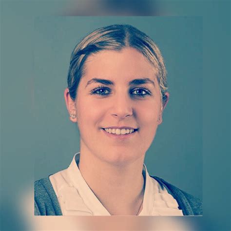 Helen Hilt Kauffrau Für Versicherungen Und Finanzen Sv