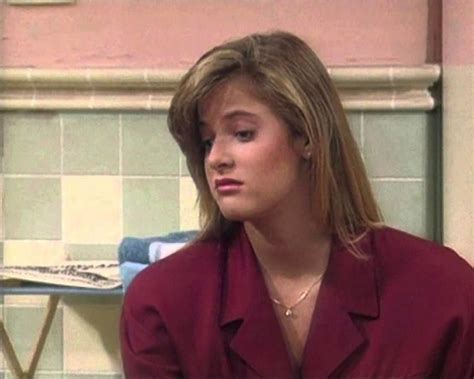 Andrea Elson American Actress ~ Bio Wiki Photos Videos