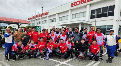 Itinataas Ng Move It Ang Safety Training Program Kasama Ang Honda