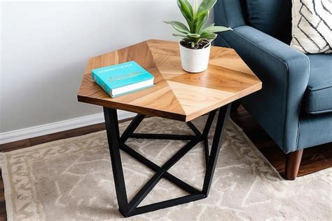 Premium Photo Diy Geometric Wood Side Table