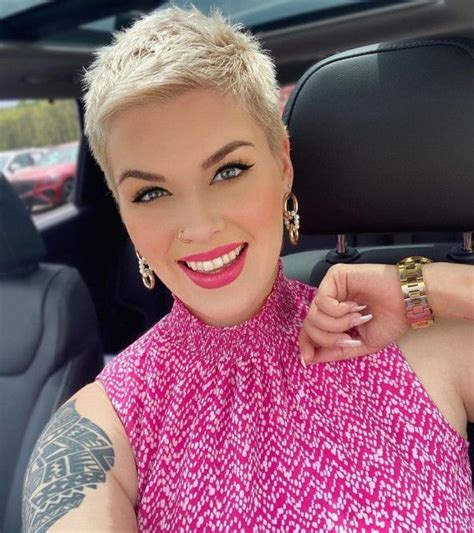 40 Best Pixie Haircuts Hairstyles For Any Hair Type Blonde Modern Pixie