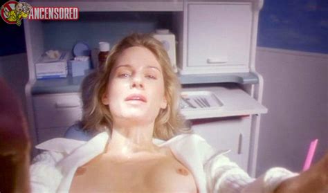 Linda Hoffman Nuda ~30 Anni In The Dentist