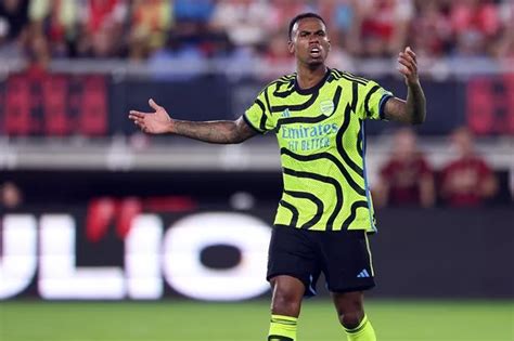 Arsenal Drop Huge Line Up Hint Amid Injury Rumour For Nottingham Forest