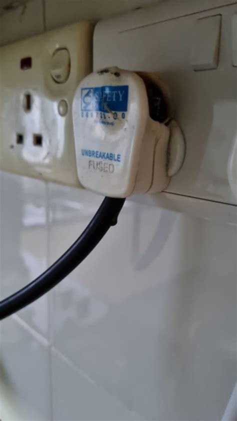 Supply And Replace Double Socket And Plug Reliable Electrical Services