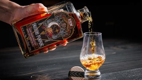 Smashing Pumpkins Release Signature Bourbon With Chicagos Few Spirits