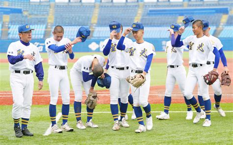 【神宮大会】東北王者・聖光学院、守備乱れコールド負け来春センバツで成長した姿見せる｜ニフティニュース