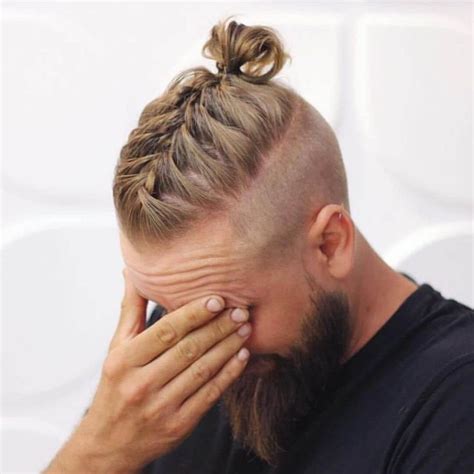 10 Stylish White Men With Braids Ideas