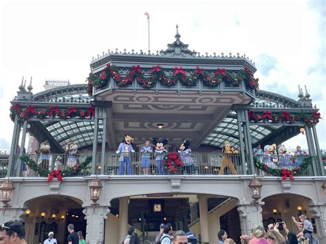 Photo Report Magic Kingdom 11 27 22 New Ahsoka Tano Ear Headband Kermit Loungefly Backpack