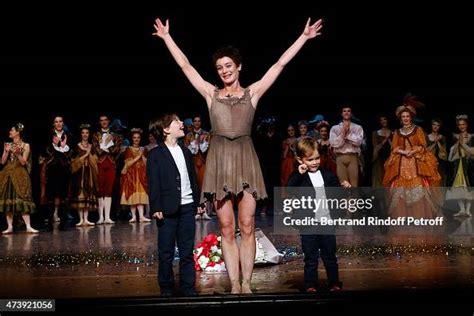 Star Dancer Aurelie Dupont Here With The Dancers And Her Sons News