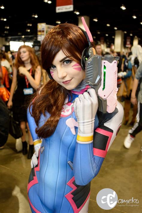 Pin On Dva Overwatch Cosplay