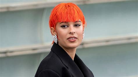 Dora Postigo Cantante Y Actriz Me Pienso Muy Punky Pero Soy Un