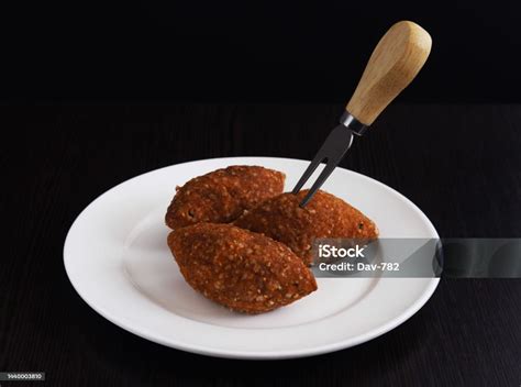 Ishli Kufta Beef Kufta From Lentils And Bulgur They Went Kyufta On A