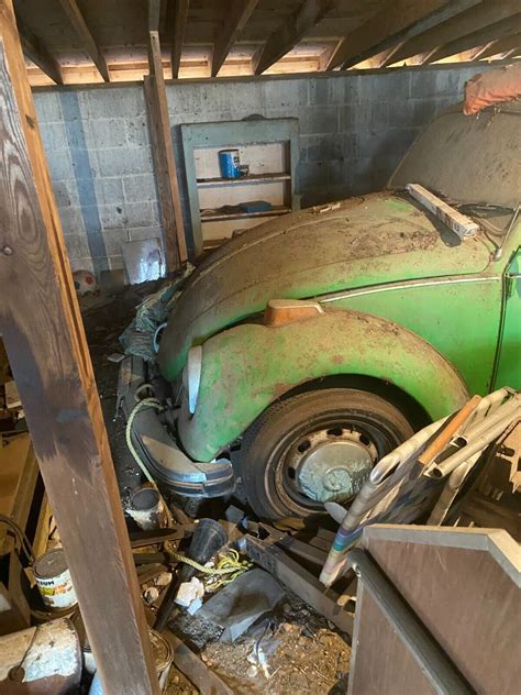 Barn Find Bug 1975 Volkswagen Beetle Barn Finds
