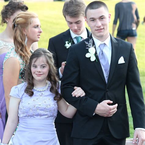 Football Quarterback Takes Girl With Down Syndrome To Prom Popsugar Moms