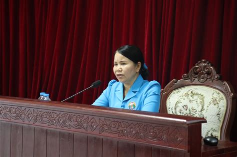 ພິທີເປີດເຝິກອົບຮົມ ຫົວຂໍ້ “ກໍ່ເສັ້ນດ້າຍ ໃຫ້ກາຍເປັນຂອງໃຊ້