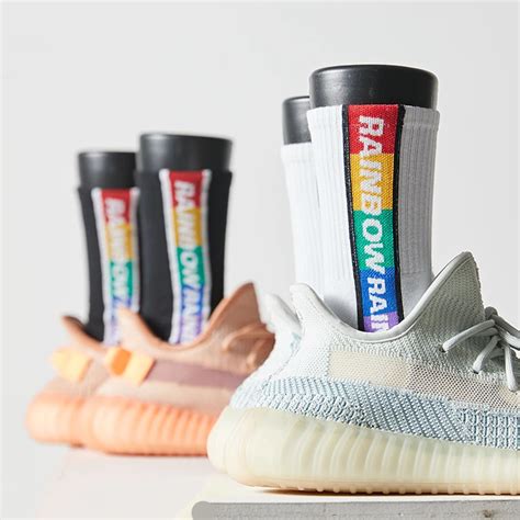 무지개 빛 무지개 글자 단어 재미 있은 중간 크루 스트리트 패션 코튼 양말 빨간색 노란색 녹색 녹색 파란색 보라색 인디고 Rgb Cmyk남성용 양말 Aliexpress