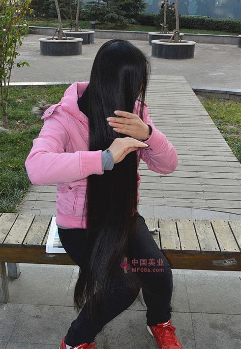 一刀剪下小妹的清秀长发 爱的边缘2079 剪发中国长发