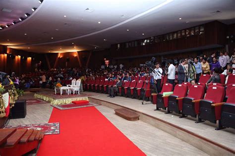 សម្តេចតេជោ ហ៊ុន សែន និងសម្តេចកិត្តិព្រឹទ្ធបណ្ឌិត អញ្ជើញចូលរួម «ទិវាវប្បធម៌ជាតិ លើកទី១៩