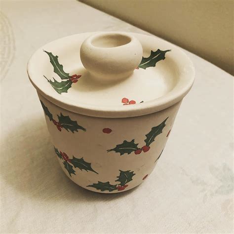 Kim Bumgardner 🦋💙🐳 ️🗽🌐 Newest Vessel For Upcoming Holiday 🤶 My First Attempt To Make A Lidded