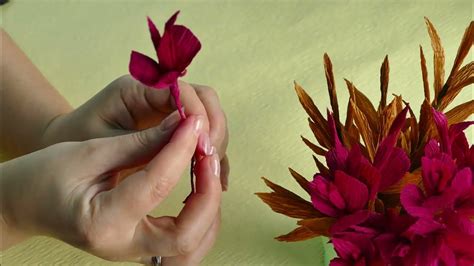 Маленькие цветы для букета. И простые веточки к ним Small flowers for a ...