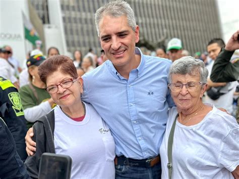 Dilian Toro Alejandro Char Jorge Rey y Fico Gutiérrez entre otros los políticos que
