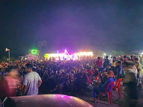 Sdach Thot Sdach Thot ស្តេចថតស្រុកស្រែ