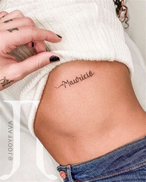 Nome Na Costela Tattoo Tatuagens Com Nome De Namorado Tatuagens Com