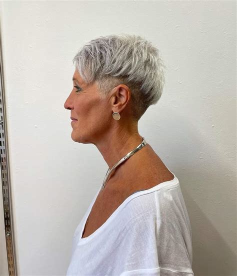 35 Edgy Pixie Cuts For Women Of All Ages And Hair Textures